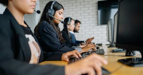 55 of indian professionals fear skill obsolescence in next 5 years report