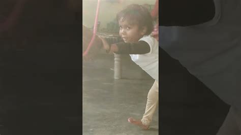 Badi Bahan Chhoti Bahan Ko Lori Sunate Hue Sula Rahi Haishorts