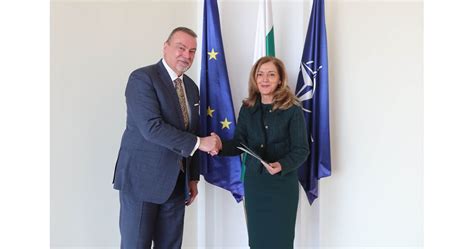 Зам министър Елена Шекерлетова прие акредитивните писма на новоназначения чешки посланик у нас