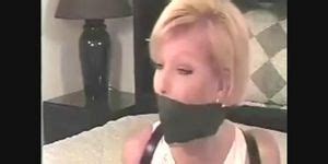 Cute Blond Single Gloved Tnaflix Com