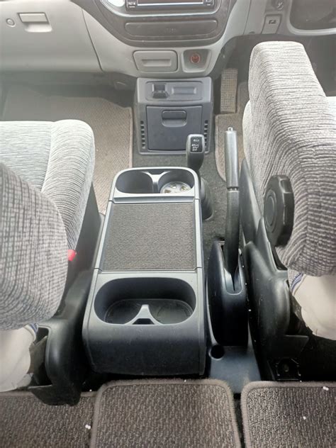 Бардак/бардачок — Mitsubishi Delica (L400), 3 л, 2003 года | тюнинг ...