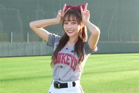 「超絶カワイイ！」wbc本番コスを着た台湾人気チアが“悩殺ダンス”でファン魅了！「最強女神だわ」 The Digest