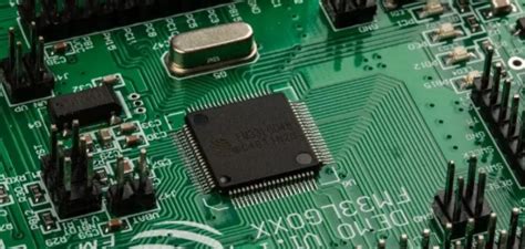 嵌入式微控制器（micro controller unit，mcu） 嵌入式微控制器的特点 csdn博客