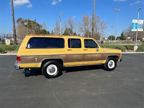 1973 Chevrolet Suburban Suv Brown Rwd Automatic Super Custom For Sale