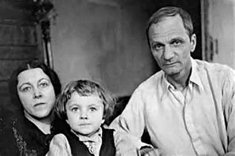 Андрей Платонов - биография, фото, личная жизнь, произведения и ...
