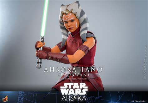 Star Wars Ahsoka Hot Toys Ahsoka Tano Padawan Figure The Toyark News