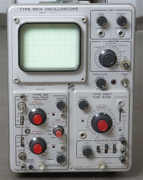 Tektronix 561a Front View