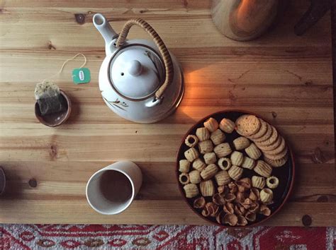 프로젝트 가치삶 고전적인 입맛의 과자셀렉션 👵🏽 짱구랑 왕소라 맛있다 페퍼민트티랑 궁합이 좋네 ㅎㅎ