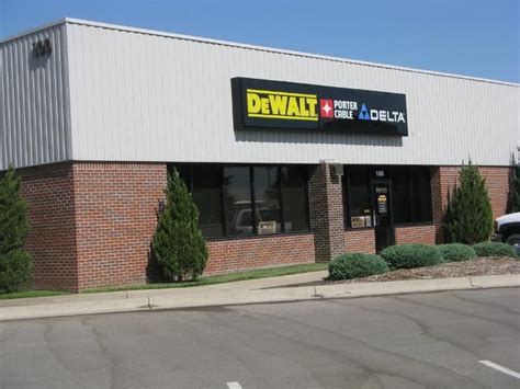 Компания «DeWalt», становление, основные этапы развития