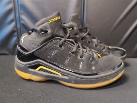 Black Nike Air Jordan Basketball Shoes Size 6y Gem