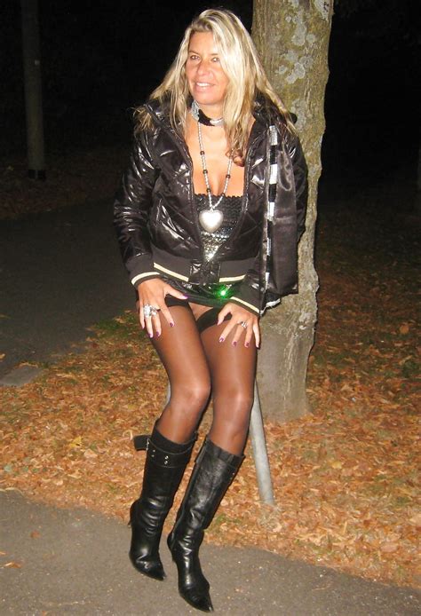 Julia Hottest German MILF Ever 4 Photo 18 51 X3vid