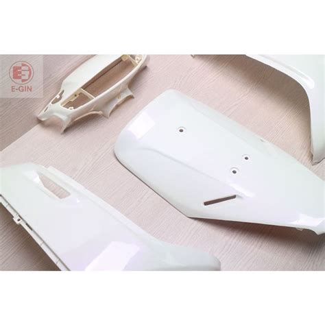 Symdiosp斜板烤漆部份彩虹白機車車殼 一菁部品 車殼玩家 北部換車殼的最佳選擇
