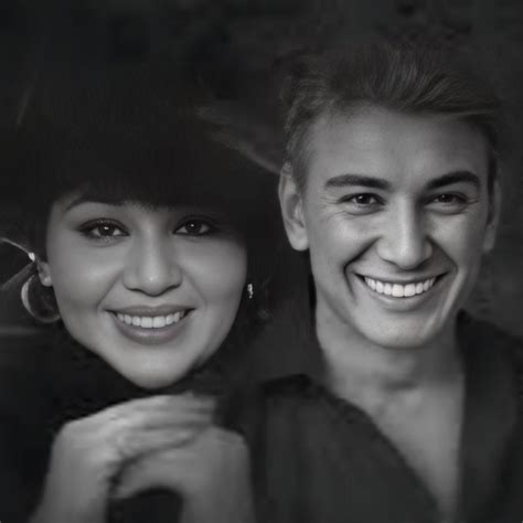 پلی لیست ریمیکس آهنگ های شادمهر عقیلی قدیمی و جدید رادیو جوان پشت سر هم