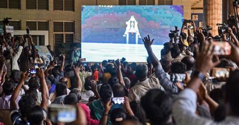 달의 남극 착륙한 가성비 우주강국 인도의 저력 ‘100경원대 에너지 경쟁 시작