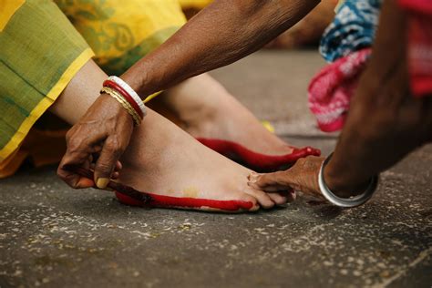 Indian Woman Feet Photos Download The Best Free Indian Woman Feet
