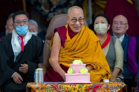 Dalai Lama Often Thinks About Sex But Takes Cold Shower To Calm