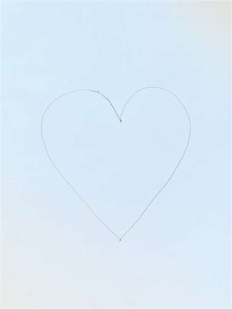 How To Draw A Teddy Bear With A Heart