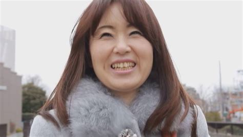 五十路不倫妻 主人に内緒で来てしまいました 自ら希望し夫以外の男たちに抱かれる 五十路妻たち4人の不貞 397754 人気av女優観察日記
