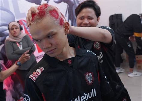 On Fire Ae Rine Tak Sabar Hadapi Evos Albert Dunia Games