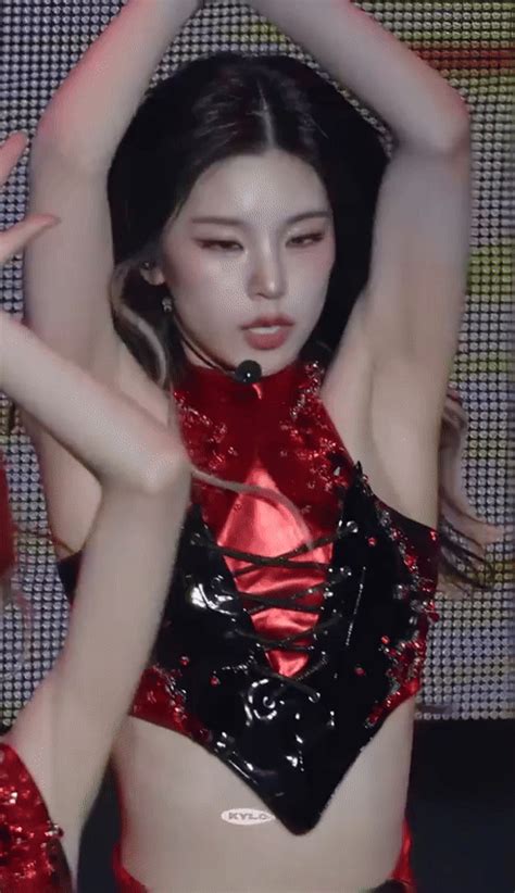 ITZY Yeji KPOP NSFW