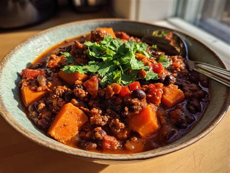 30 Minute Sweet Potato Black Bean Chili Youll Crave