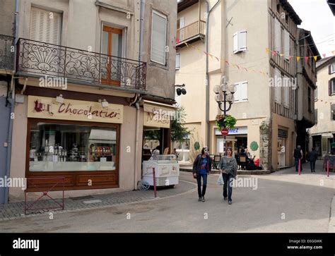 Rue Piétonne Avec Clients Dans Le Centre Ville De Foix Ariège France