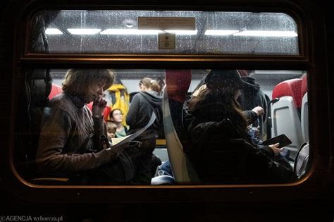 У ще трьох польських містах відкрились пункти допомоги біженцям з України Що пропонують