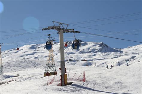 پیست بین المللی اسکی دیزین به طور رسمی بازگشایی شد خبرگزاری مهر