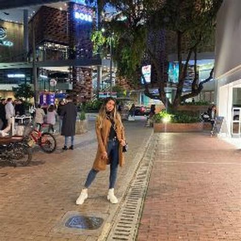 Karolina Diaz Youtube