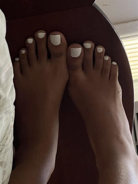 Sexy Toes R Whitetoes