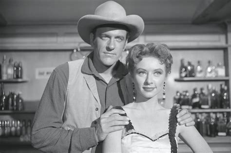 ‘gunsmoke James Arness Explained Why Matt Dillon And Miss Kitty Never