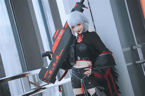 舞小喵地狱王女的最新作品，要你惊艳 品百颜