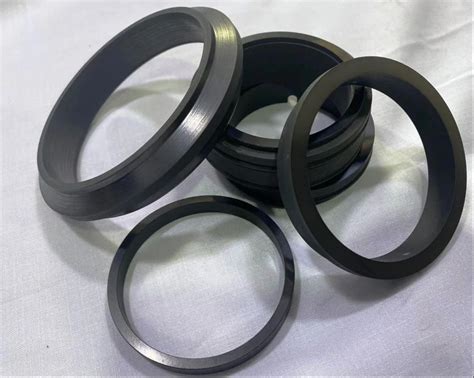 Carbon Sealing Rings For Automobile Industry Packaging Size 1 To 1