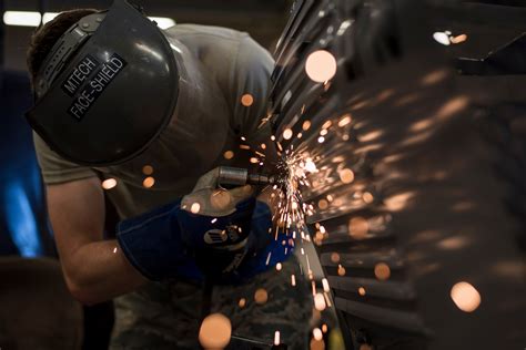 Forging Airpower At Metals Tech Shop Air Force Special Operations Command Article Display