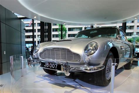 Aston Martin Db5 Bond Car International Spy Museum