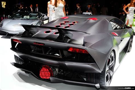 High Resolution Lamborghini Sesto Elemento Photos