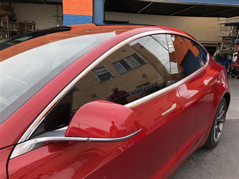 Huper Optik Ceramic Tint 30 Installed On Tesla Model 3 Tinted Windows Tints Ceramics