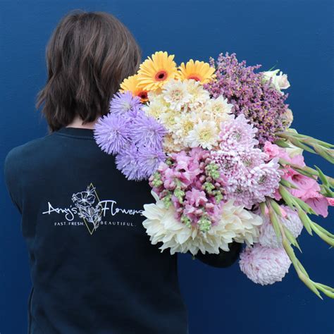 Amys Flowers Hamilton Florists Same Day Flower Delivery