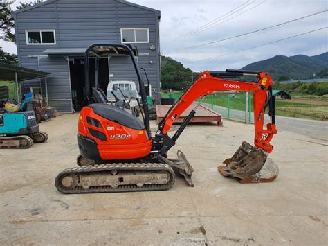 🌞미니굴삭기 판매🌞 1판매물품 구보다u20 2판매지역 경북 고령군 3생산년도 2016년 4판매가격 1950만원 텃밭용 소형농기계 모든것 Band