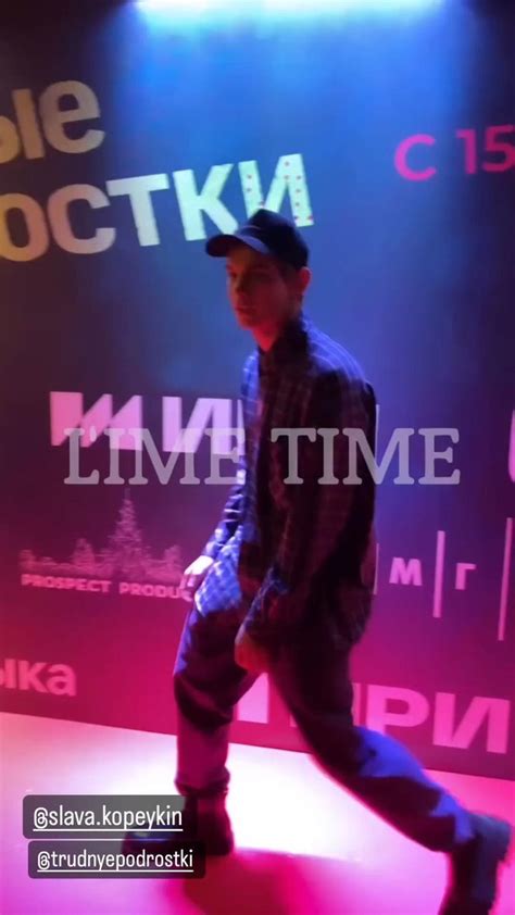 [Видео] «Пин от пользователя Sofya на доске слава копеечный Книжная фотография Мужчины Слова