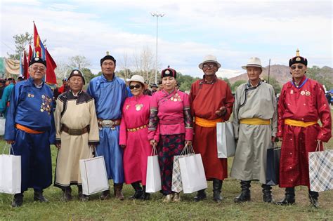Сурын харвааны тэмцээнд 200 гаруй харваач цэц мэргэнээ сорив