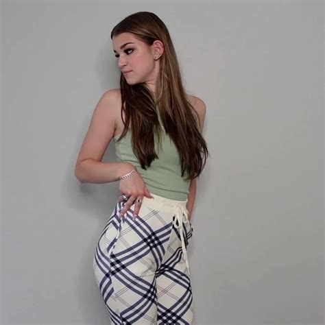 Hot Brooke Monk Ass And Legs Photos Thblog