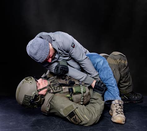 Swat Combatives For Tactical Operators By Kravmaga Ivan Rios