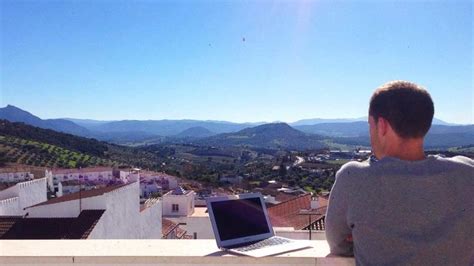 How To Land A Remote Web Developer Job