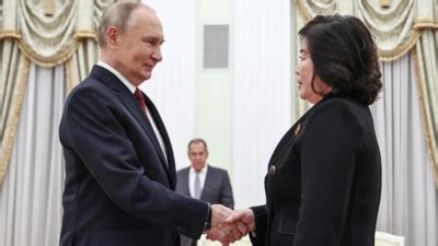 Putin Meets North Korean Foreign Minister In Moscow Times Of India