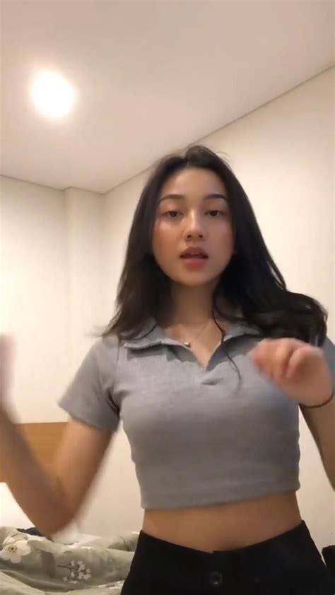 Video Nice Crot Dance Wanita Cantik Orang Cantik Pakaian Musim Panas Wanita
