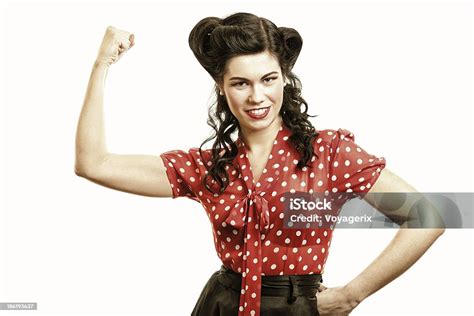 활기참 핀 바라요 여자 성과향상을 촉진하는 유연한 팔근육 격리됨에 1950 1959 년에 대한 스톡 사진 및 기타 이미지 1950 1959 년 근육질 체격 여자