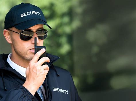 How To Become A Security Guard