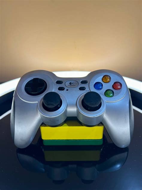 Logitech F710 Wireless Gamepad Controller Video Gaming Gaming