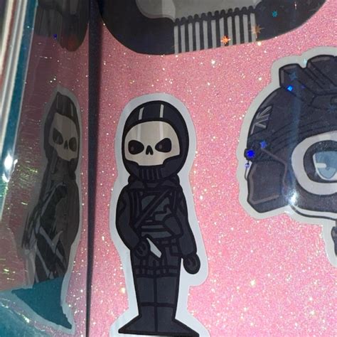 Call Of Duty Chibi Badges Simon Ghost Riley Johnny Soap Mctavish